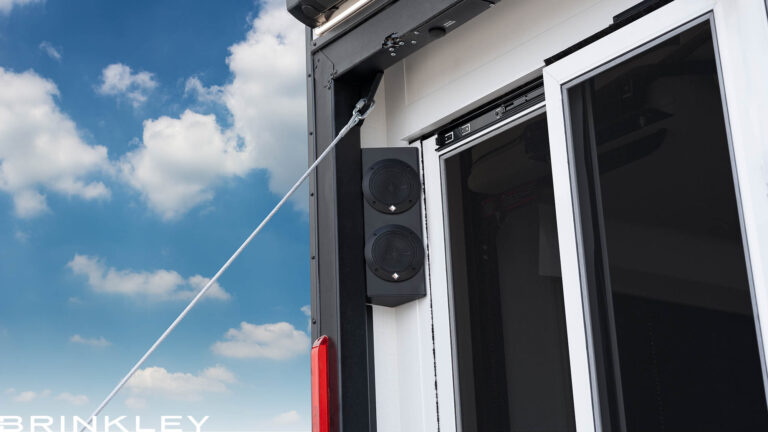 Model G 3950 Toy Haulers | Brinkley RV