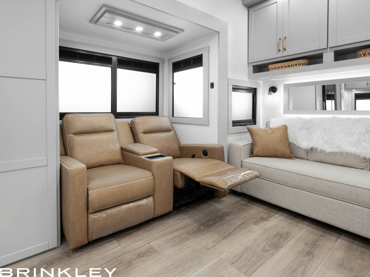 Model Z 2680 Fifth Wheels | Brinkley RV
