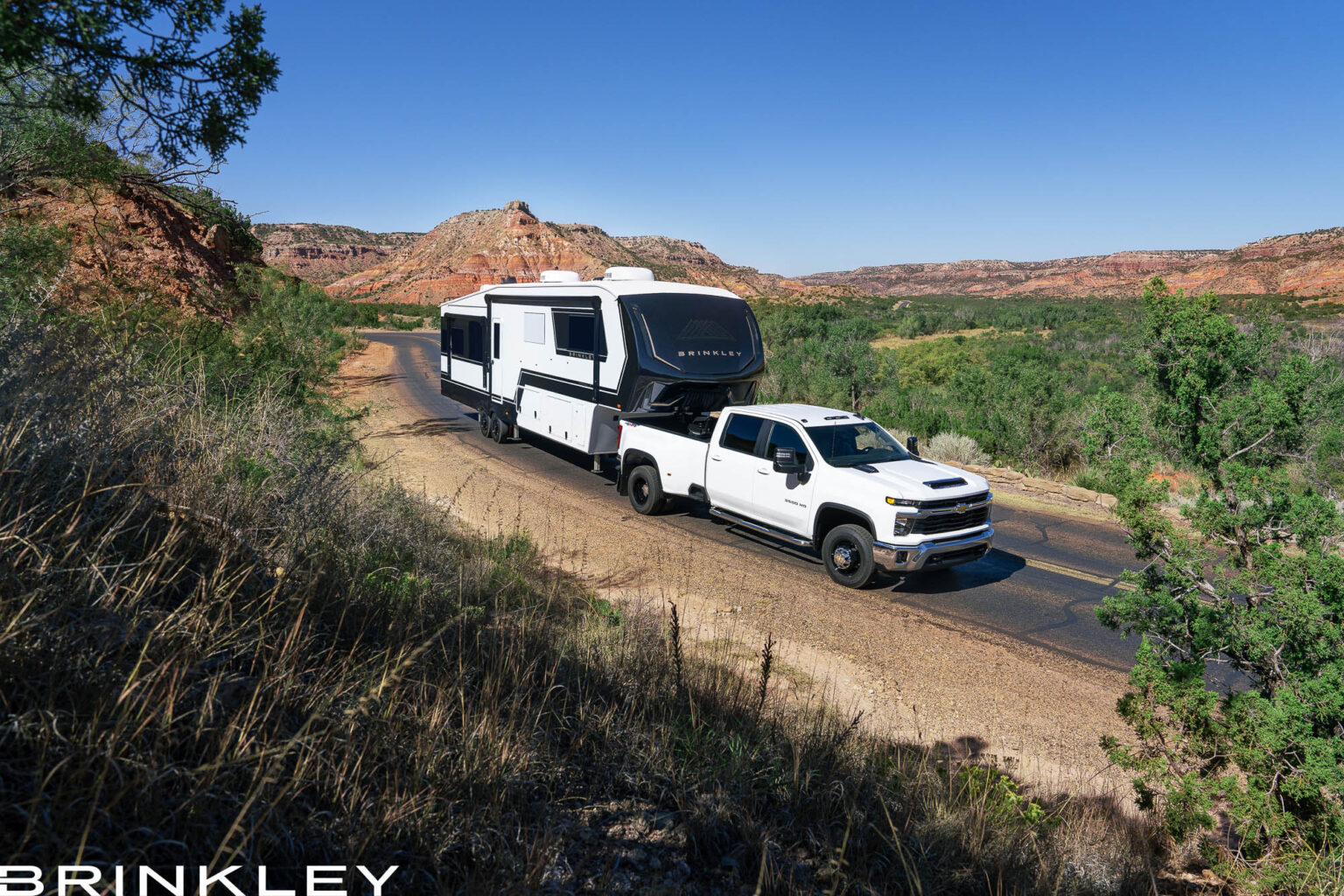 Model Z Luxury Fifth Wheels By Brinkley RV