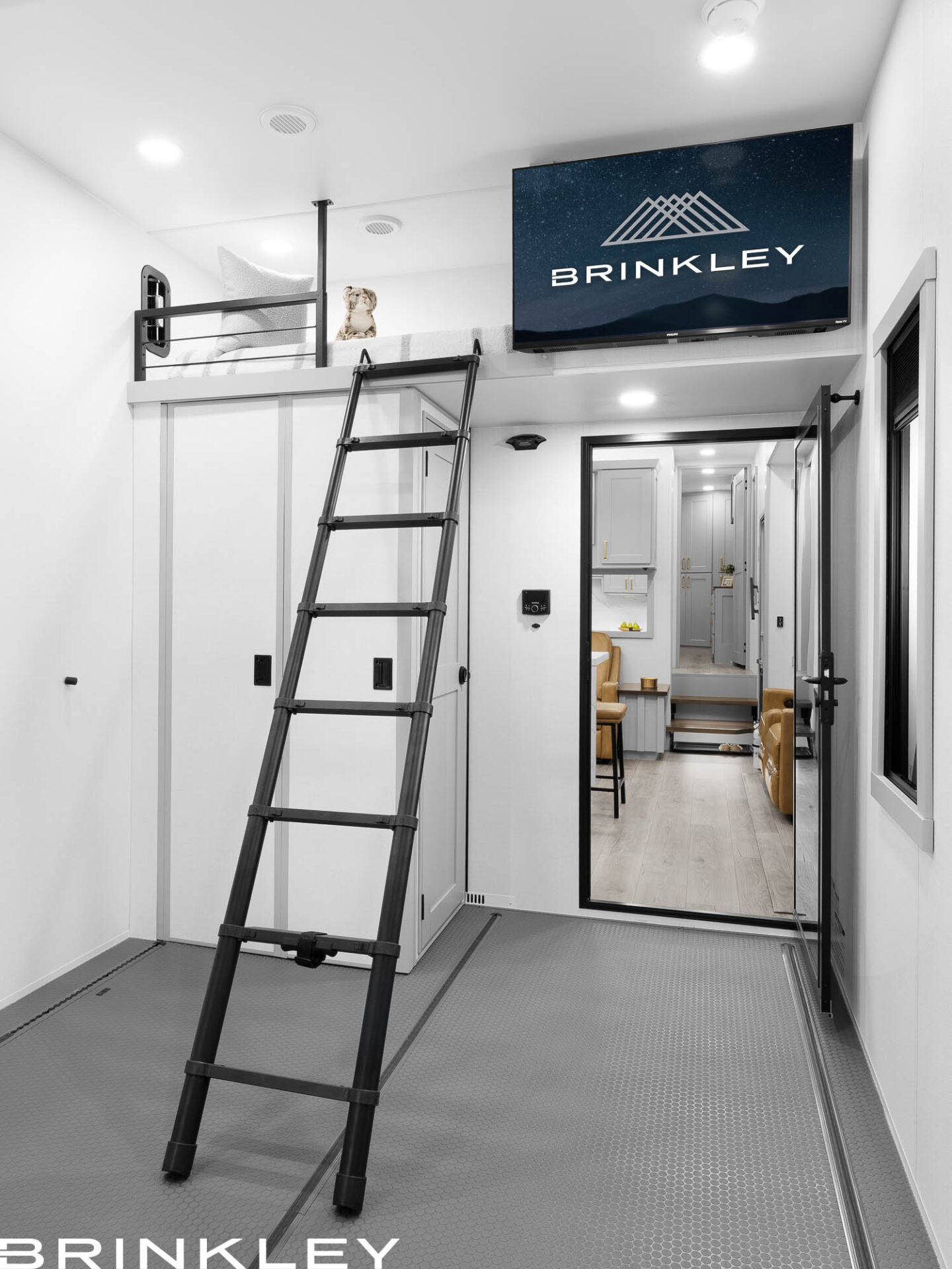 Model G 3520 Toy Haulers | Brinkley RV