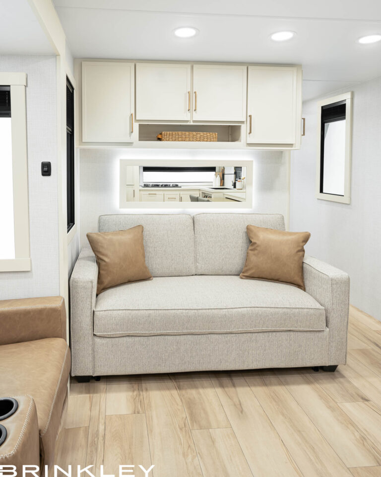 Model I 275 Travel Trailers | Brinkley RV